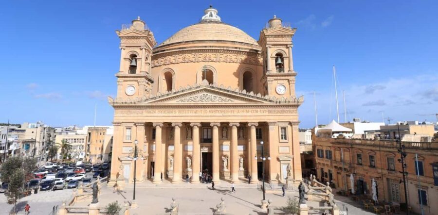 Mosta: Official Rotunda, WWII Shelter, and Buffet Meal Tour - Practical Details: What to Expect