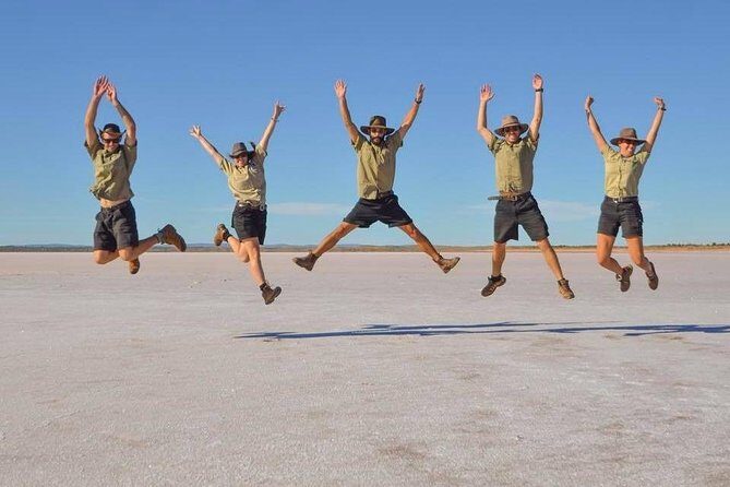 Mt Conner 4WD Small Group Tour from Ayers Rock Resort inc Dinner - What Sets This Tour Apart?