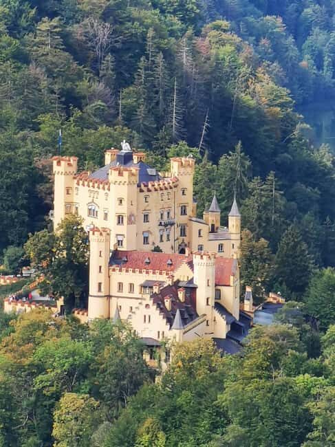 Munich: Neuschwanstein by Bus with Optional Bike Ride/Swim - A Complete Guide to Your Neuschwanstein Day Trip