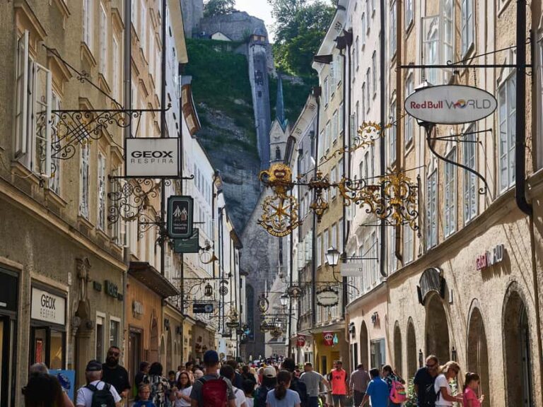 Munich: Salzburg & Hallstatt Alpine Adventure , day trip - First Stop: Salzburg