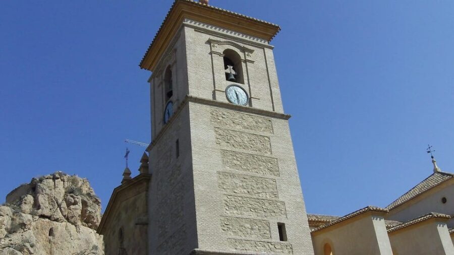 Murcia - Guided Walking Tour with Food Market Visit - Starting at the Oldest Bridge: The Bridge of the Hazards