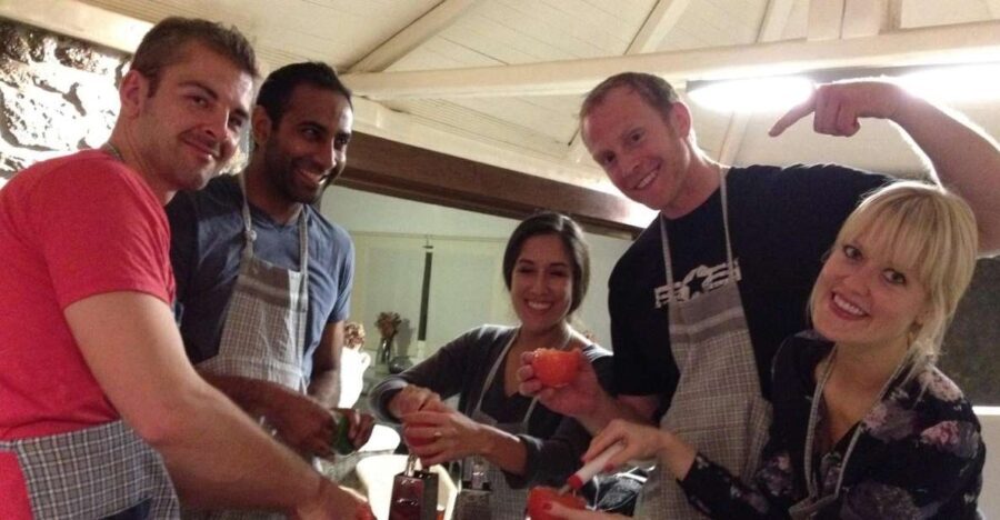 Mykonos: Cooking Class with Food and Wine - Detailed Breakdown of the Itinerary