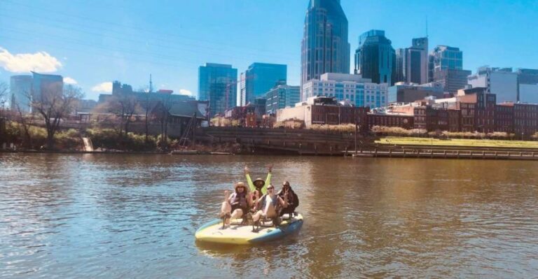 Nashville: Downtown Pedal Boat Rental for 2 to 4 People - The Experience from Different Perspectives