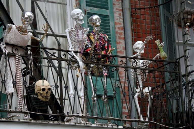 New Orleans: Haunted Pub Crawl - What You Can Expect During the Tour