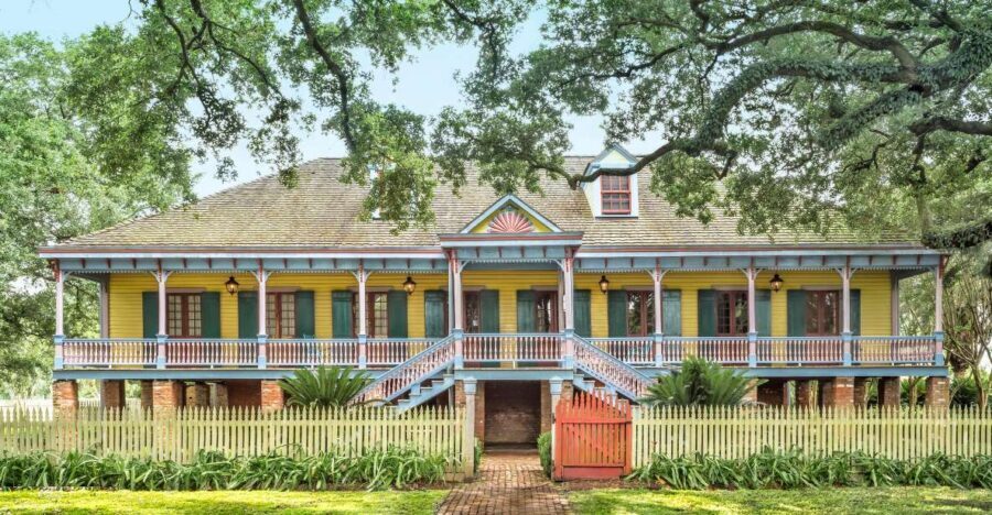 New Orleans: Laura Creole Plantation Guided Tour - The Historic Main House: Stepping Back in Time