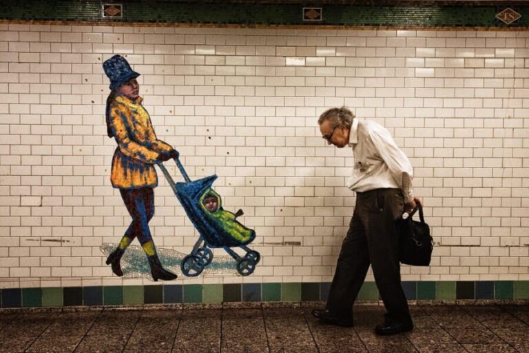 New York City:Subway Stations, Murals, and People Photo Tour - Value for Money: Is the Tour Worth $129?
