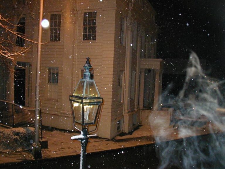 Newport: Historic District Ghosts Guided Walking Tour - The Sum Up: A Spooky, Authentic Voyage Through Newport’s Streets
