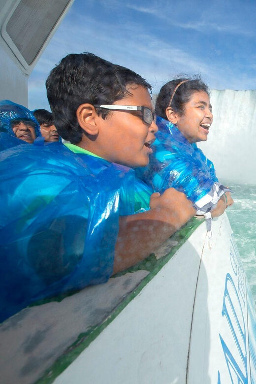 Niagara Falls: VIP Maid of the Mist & Cave of the Winds Tour - How the Experience Feels