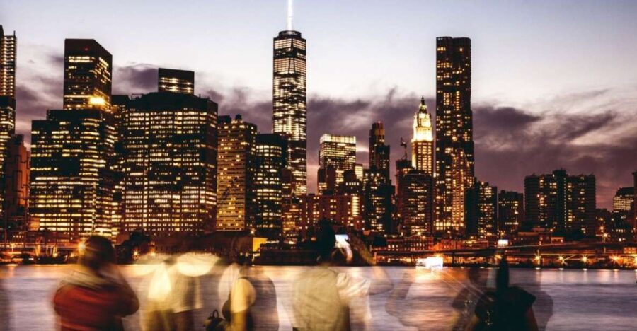 NYC: Circle Line 2h Harbor Lights Cruise Skip-The-Box-Office - Why the Experience Resonates