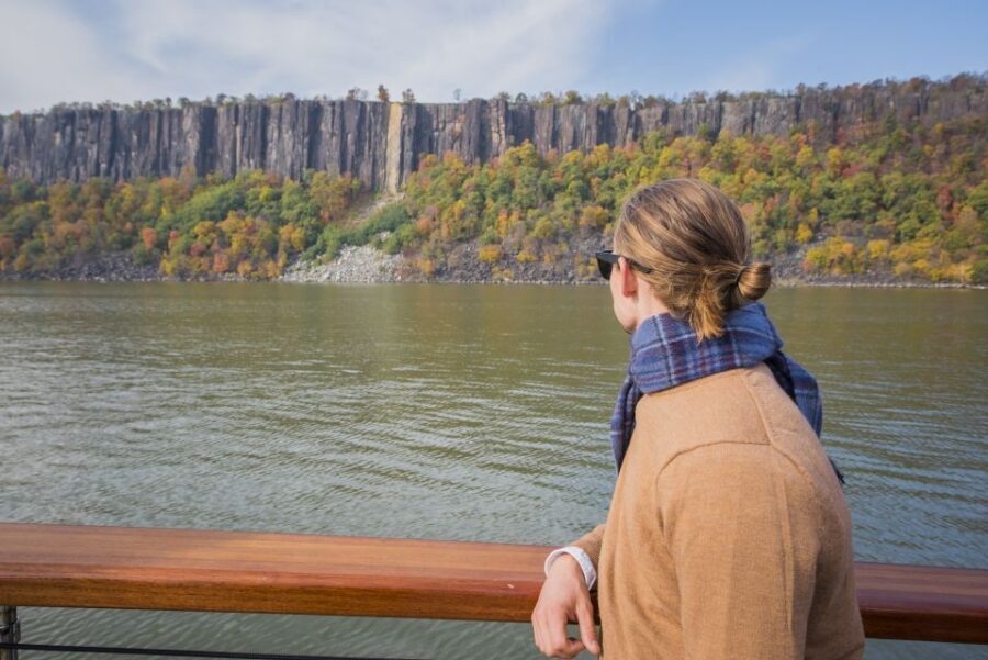 NYC: Hudson River Fall Foliage Yacht Tour - Who Will Enjoy This Cruise?