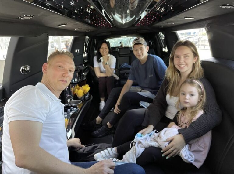 NYC Limousine Tour By Stretch Limo-King And Queen Limo NYC - A Detailed Breakdown of the Experience