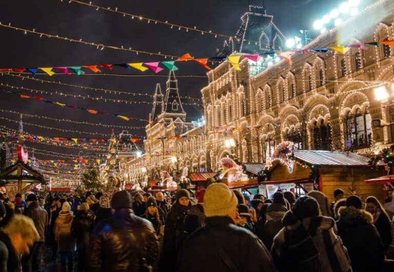 NYC: Magical Christmas Lights Carriage Ride (Up to 4 Adults) - The Itinerary in Detail