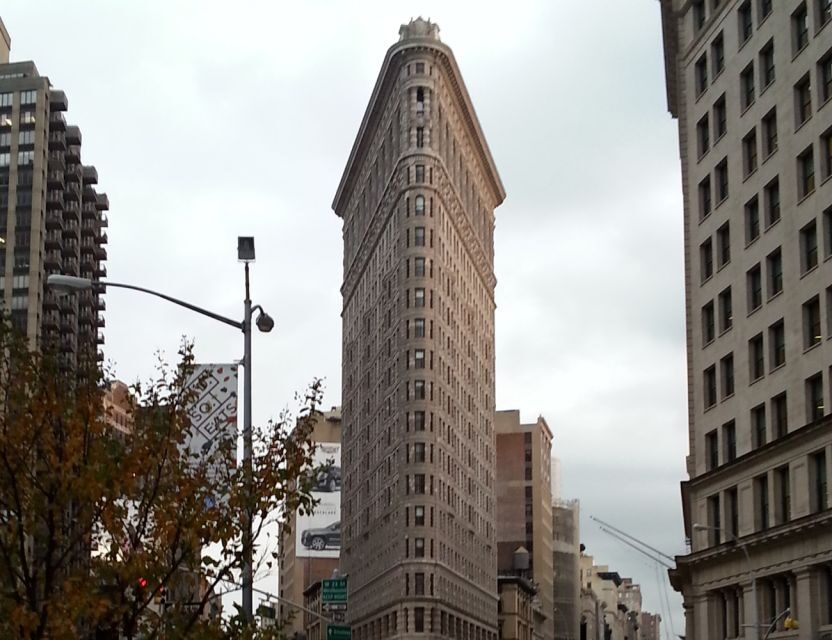 NYC Superheroes: Marvel and DC Comics Origins Tour - A Closer Look at the Tour