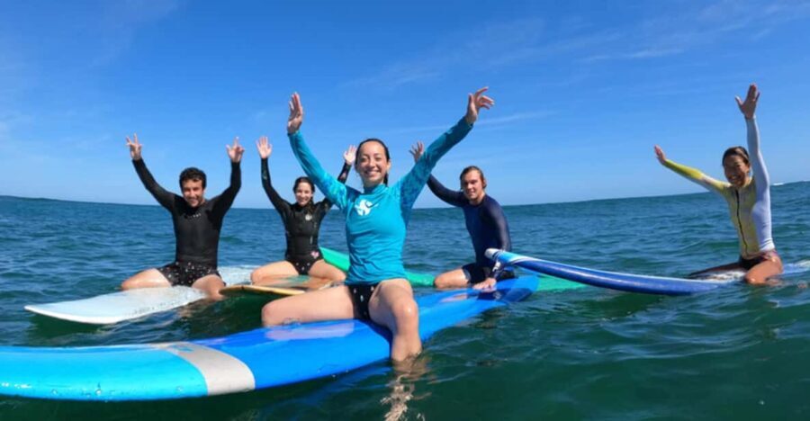 Oahu: Kids Tandem Surf Lesson for Ages 10 and Under - The Value of a Short, Focused Lesson