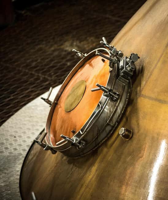 Oban: Distillery Tour with 3 Whisky Tastings - Introduction and Overview