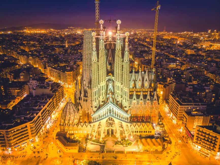 Offical Sagrada Familia Guided Tour with Tower Access - The Interior and Construction Updates