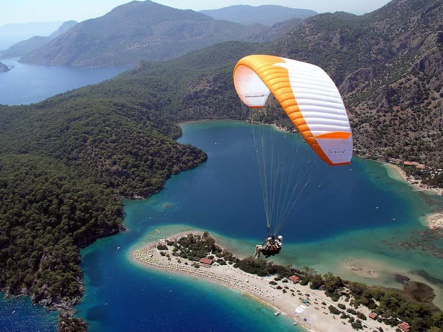 Ölüdeniz: Fethiye Tandem Paragliding w/ Hotel Pickup - Who Will Enjoy This Tour?