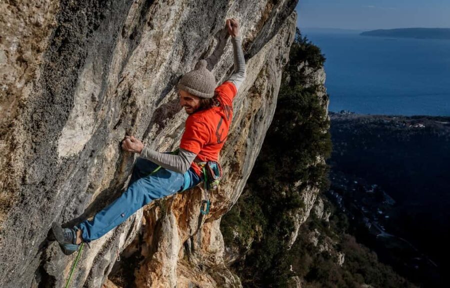 Omi: Free Climbing gear, Daily Rental - Who Will Love This Tour?