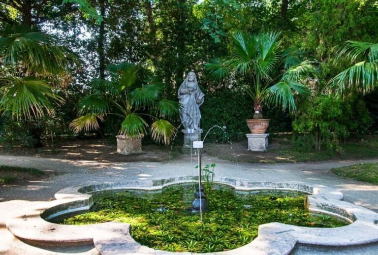 Padua Botanical Garden: Sacred Architecture and Plant Intelligence - Who Should Consider This Tour?