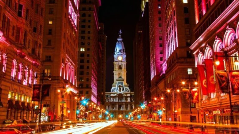 Philadelphia: Open-Top Nighttime Bus Tour - The Landmarks and Highlights