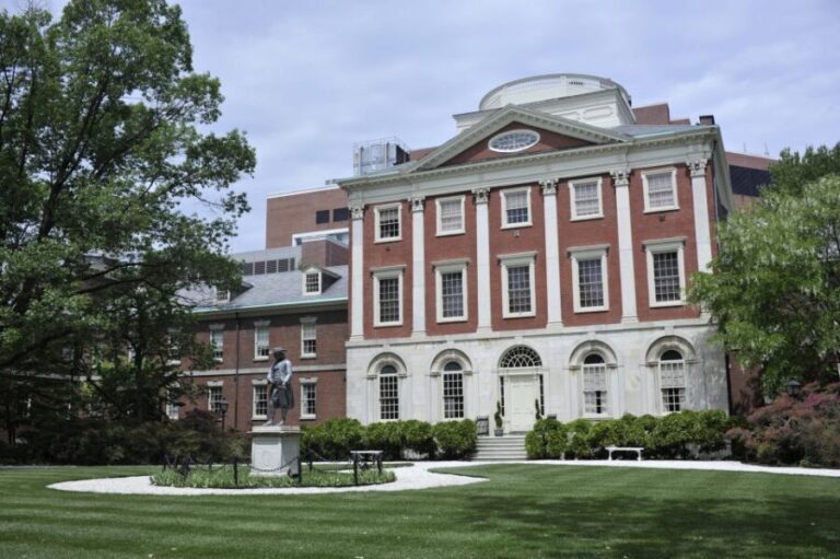 Philadelphia: Phantoms of the Founding Fathers Walking Tour - What to Expect on the Tour