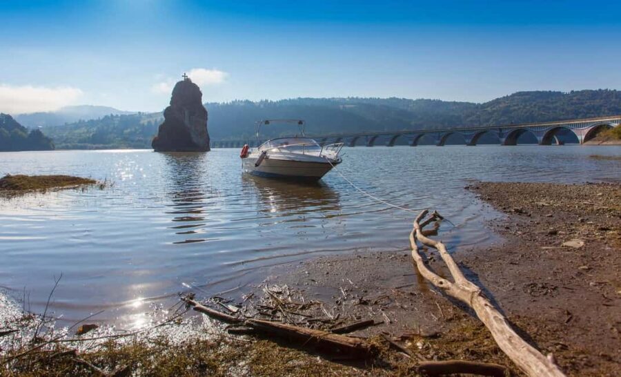 Piatra Neam: Neam County Lakes Sighthseeing Guided Tour - Who Will Love This Tour?