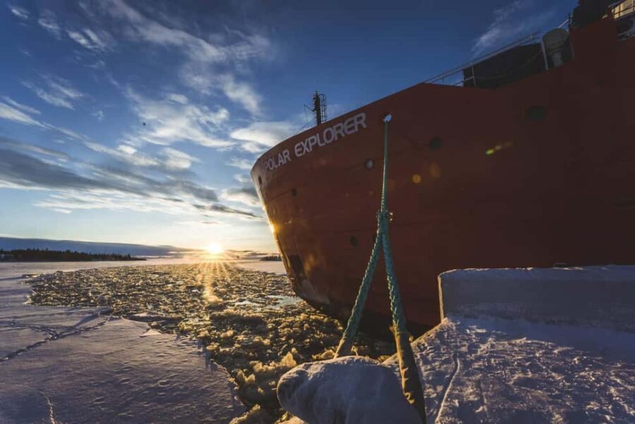 Polar Explorer Icebreaker Aurora Glow Dinner Cruise - Logistics and Practical Tips