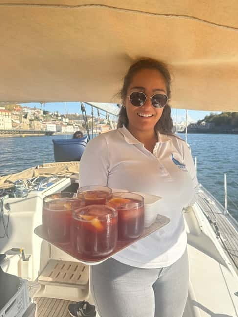 Porto 4H: Charming cruise, wine tasting, and vintage van tour - The value of the experience