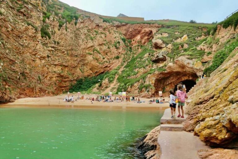 Porto: Berlengas Islands, Óbidos Castle and Peniche Day Trip - Sailing and Natural Wonders in the Berlengas Archipelago