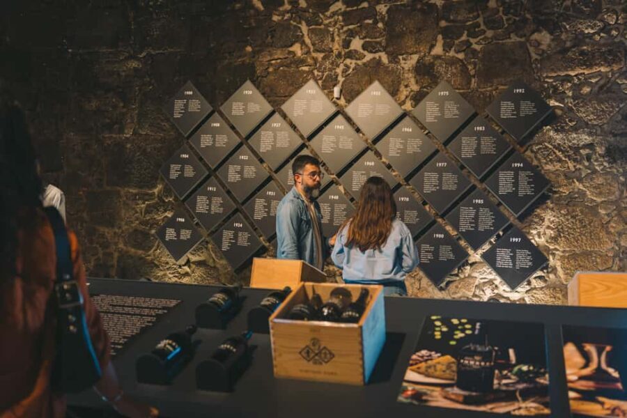 Porto: Port Cellar Visit and Wine Tasting at Fonseca - The Tasting Experience – Savoring the Best of Fonseca