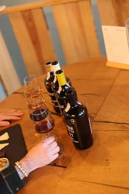 Porto: Port Wine Tasting  1-Hour Masterclass with Sommelier - The Experience Provider: A Cave Do Bon Vivant