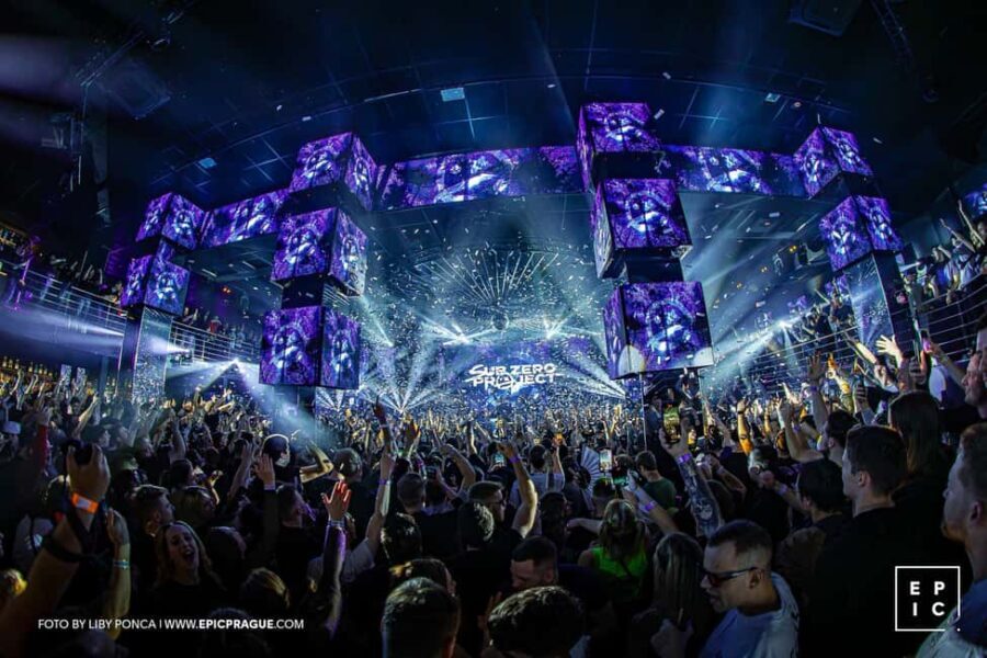 Prague: New Year's VIP Boat Party + EPIC Club - Who This Experience Suits Best