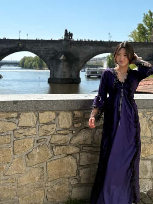 Prague: Rent a Medieval Dress - Who Should Consider This Experience?