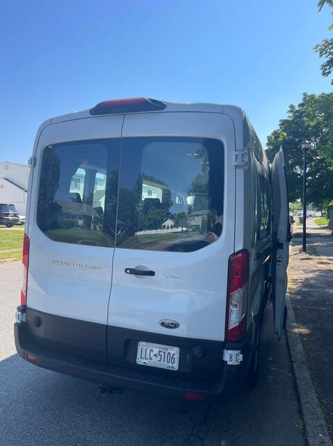 Private Transfer: Newark Airport to Manhattan Up to 10pax - The Experience: What You Can Expect