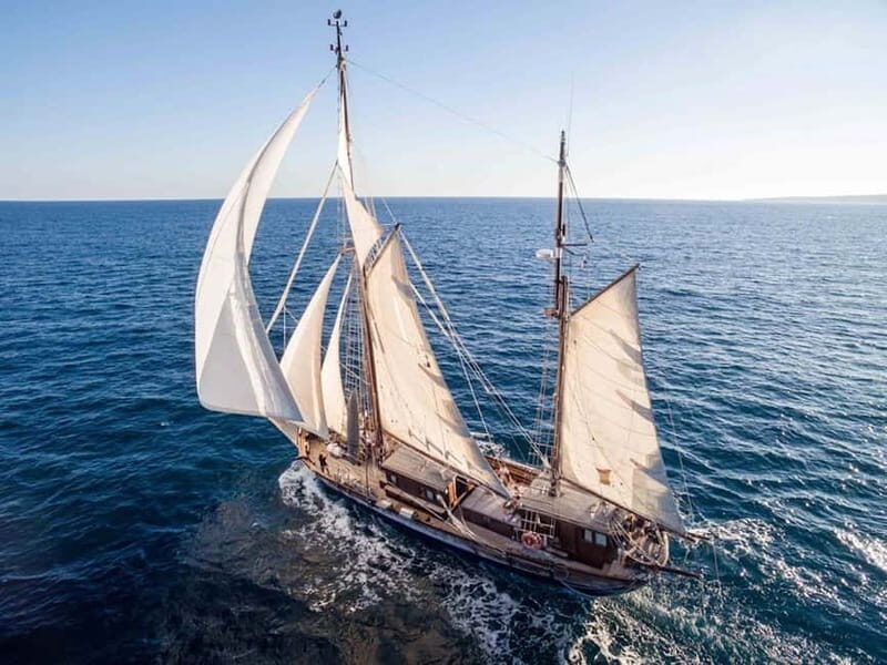 Rafael Verdera 1841:sail with history, tapas & wine in Palma - Why This Tour Works Well