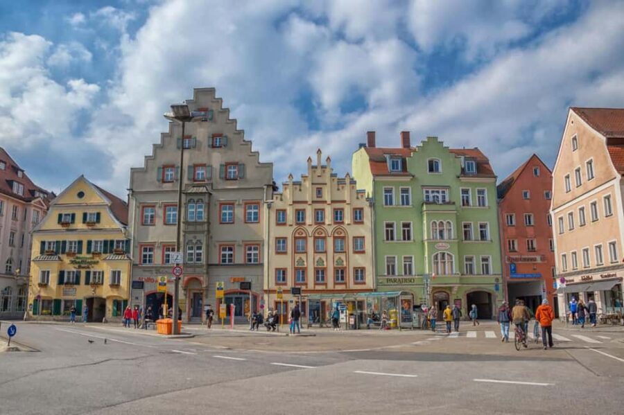 Regensburg: 2-hour Best Intro Walking Tour with a Local - The Heart of the Tour: A Detailed Look