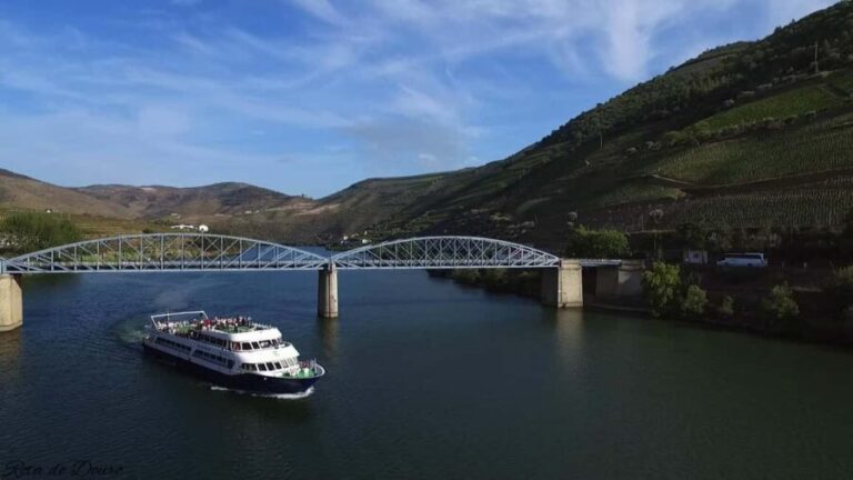 Régua to Pinhão Scenic Douro Cruise - Authentic Experiences and Tips from Tour Reviews