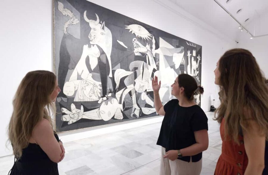Reina Sofia Museum + Retiro Park with Spanish Aperitivo - Why This Tour Stands Out