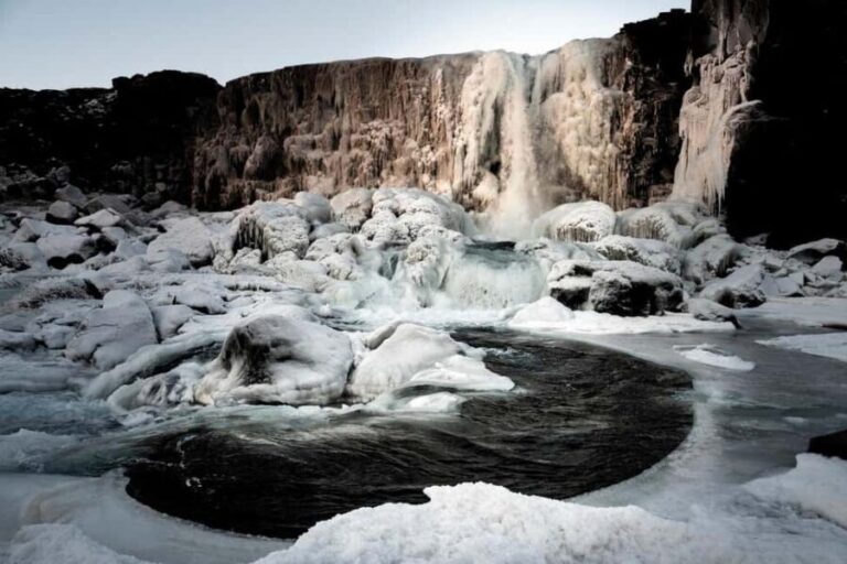 Reykjavík: Best of Golden Circle, Hidden Gems & Lava Tunnel - Geothermal Wonders at Geysir
