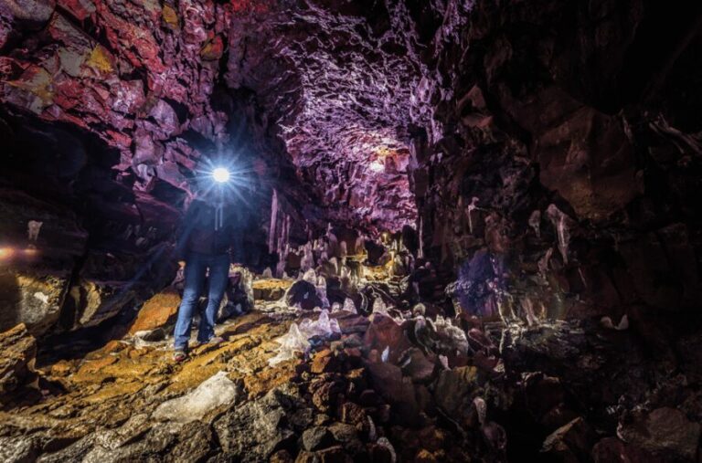 Reykjavik: Silfra Snorkeling & Lava Tunnel Adventure Combo - What to Expect: A Day of Geological Wonders
