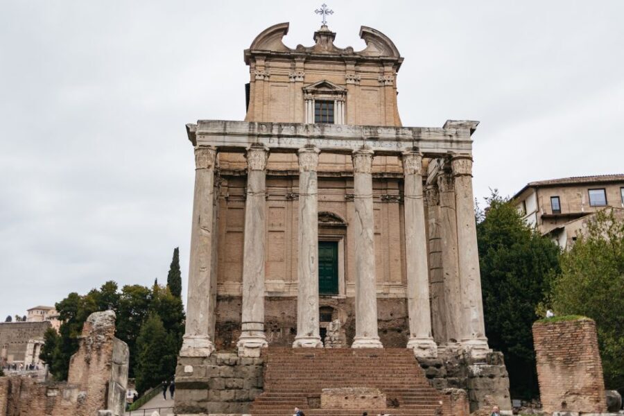 Rome: Colosseum,Forum & Palatine Tour + Optional Arena Floor - What Makes This Tour Special?