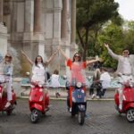 Rome: Photography service by Vespa Scooter - Frequently Asked Questions