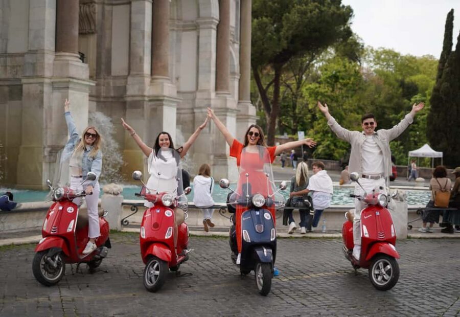 Rome: Photography service by Vespa Scooter - Frequently Asked Questions