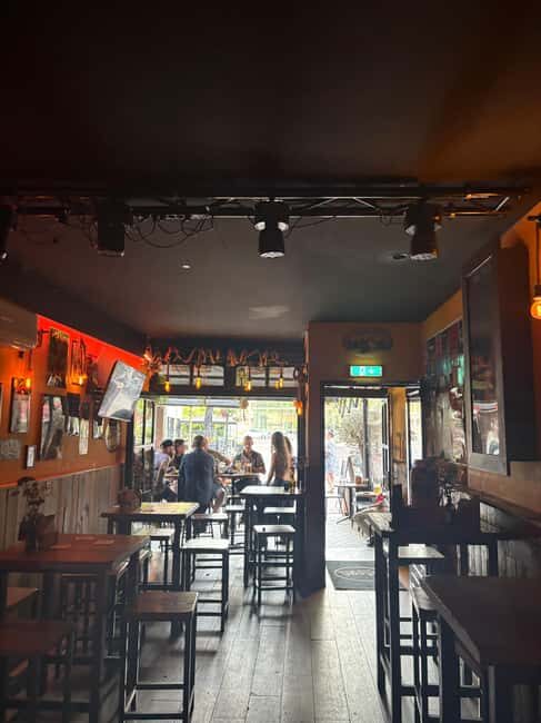 Rome: Premier League Matchday Pub Experience - What to Expect from the Premier League Pub Experience in Rome