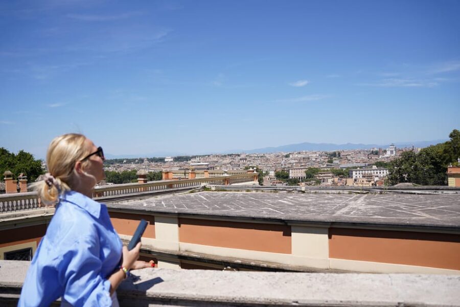 Rome: Vespa Ride with Pictures and Sweet Tastings - Itinerary Breakdown