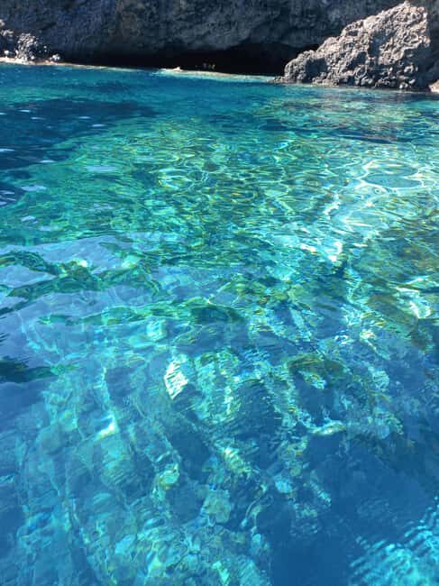 Rubber dinghy tour: tour of the island of Ustica with visit to caves and swimming - Final Thoughts: Is It Worth It?