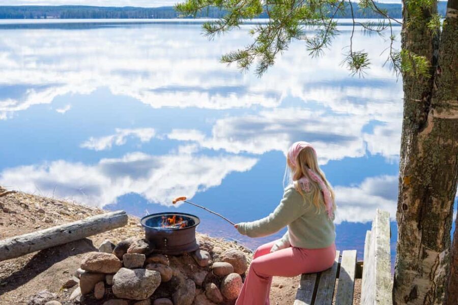 Saarijärvi: Scenic Lakeside Forest Walk with Campfire Food - The Campfire and Local Food — A Highlight