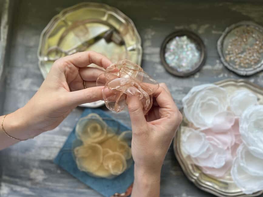 San Felice: Organza Flowers Workshop in a Beautiful Garden - Accessibility & Practical Details