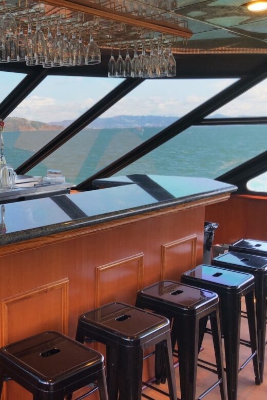 San Francisco: Empress Yacht New Year's Eve Party Cruise - Who Will Love This Experience?