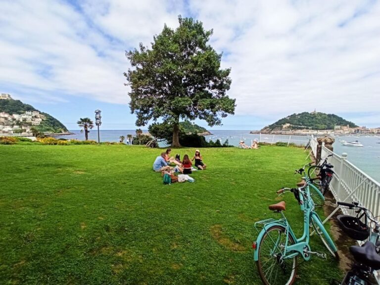 San Sebastián: Discover San Sebastian on a Bike - Itinerary Breakdown: What You’ll Experience